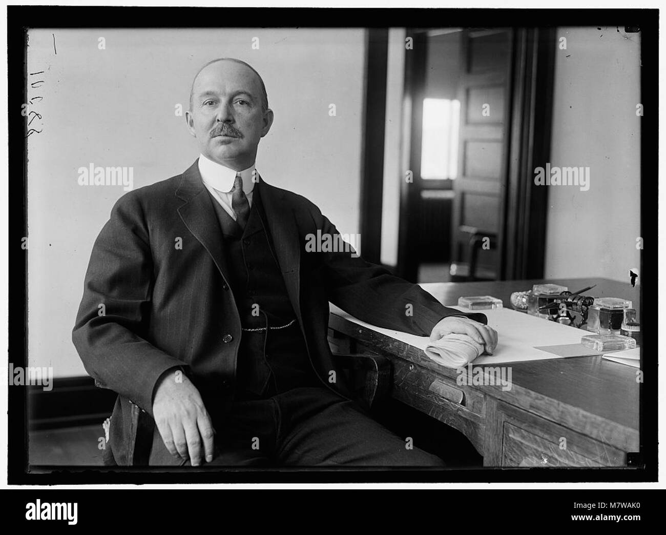 Holden hale hi-res stock photography and images - Alamy