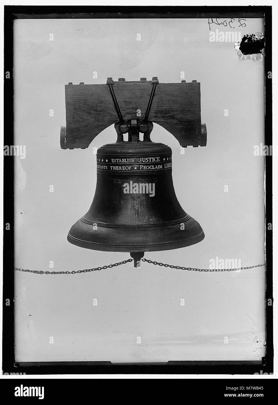 The Liberty Bell replica symbolizes the American ideals of freedom and ...