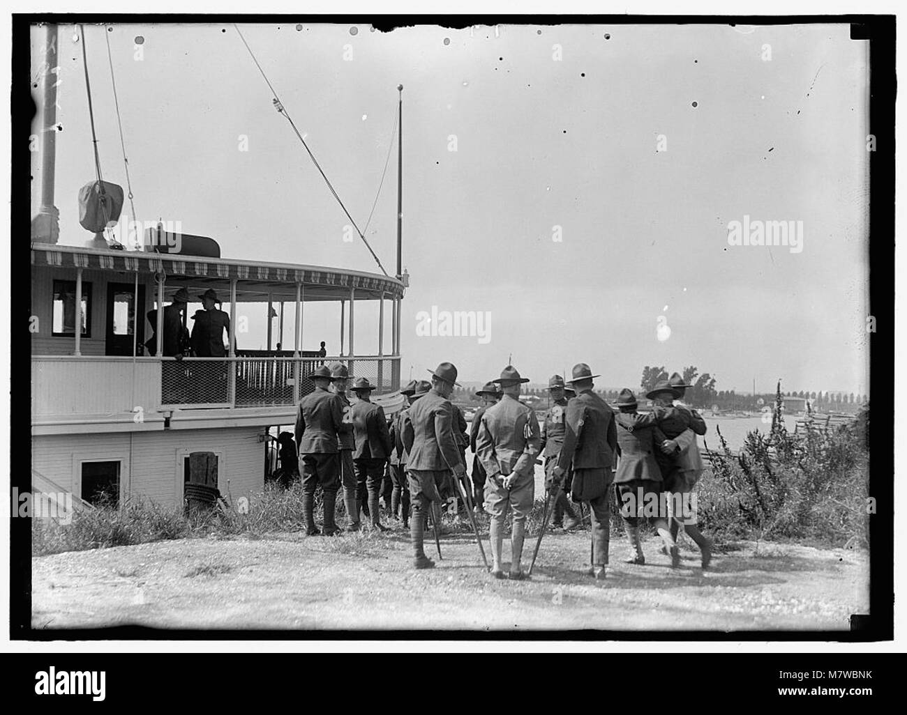 NAVY LEAGUE OF THE U.S. EXCURSION FOR WALTER REED HOSPITAL PATIENTS ...
