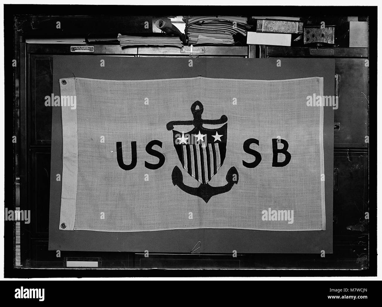 Shipping emblem hi-res stock photography and images - Alamy