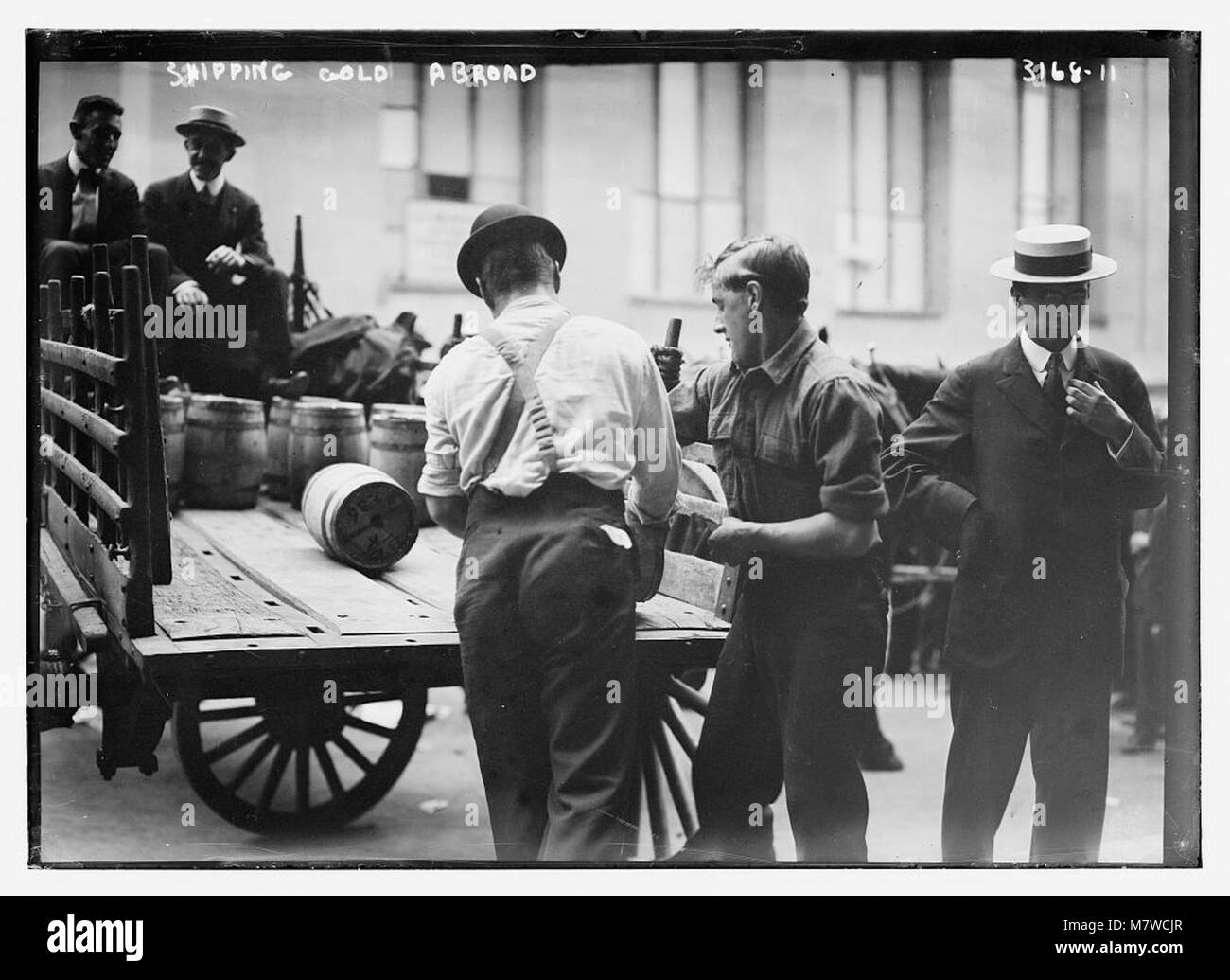 This image depicts the process of shipping gold internationally ...