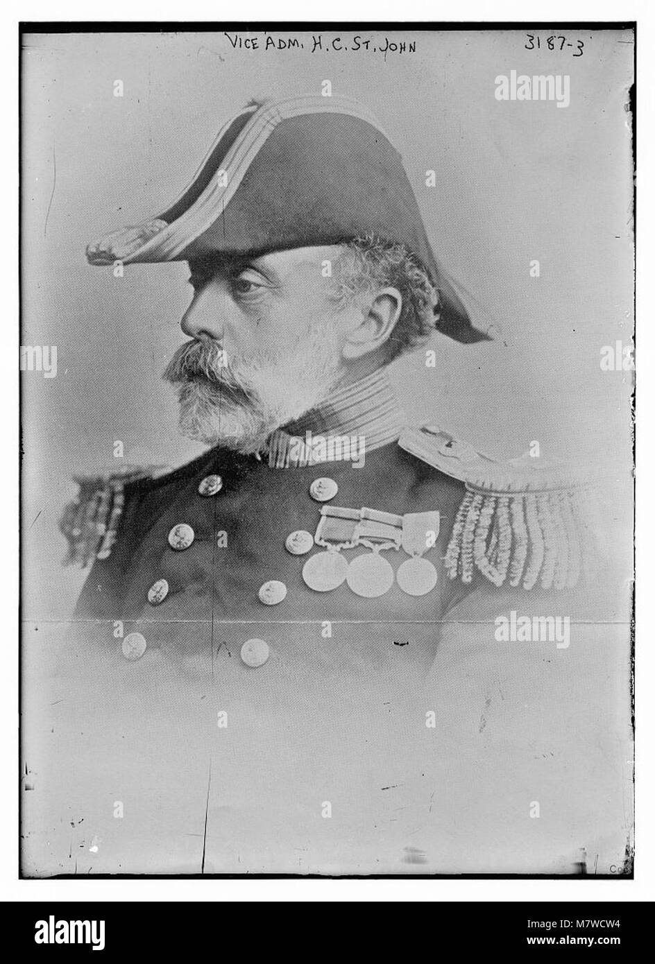 U s navy vice admiral john hi-res stock photography and images - Alamy