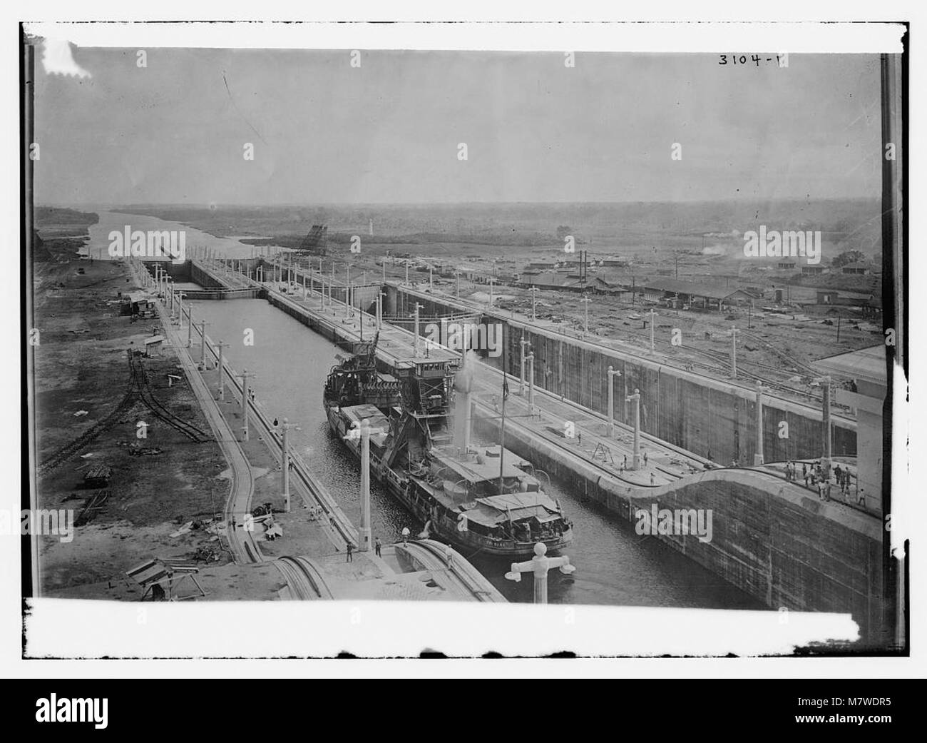 A photograph of the Gatun Locks on the Panama Canal, highlighting the ...