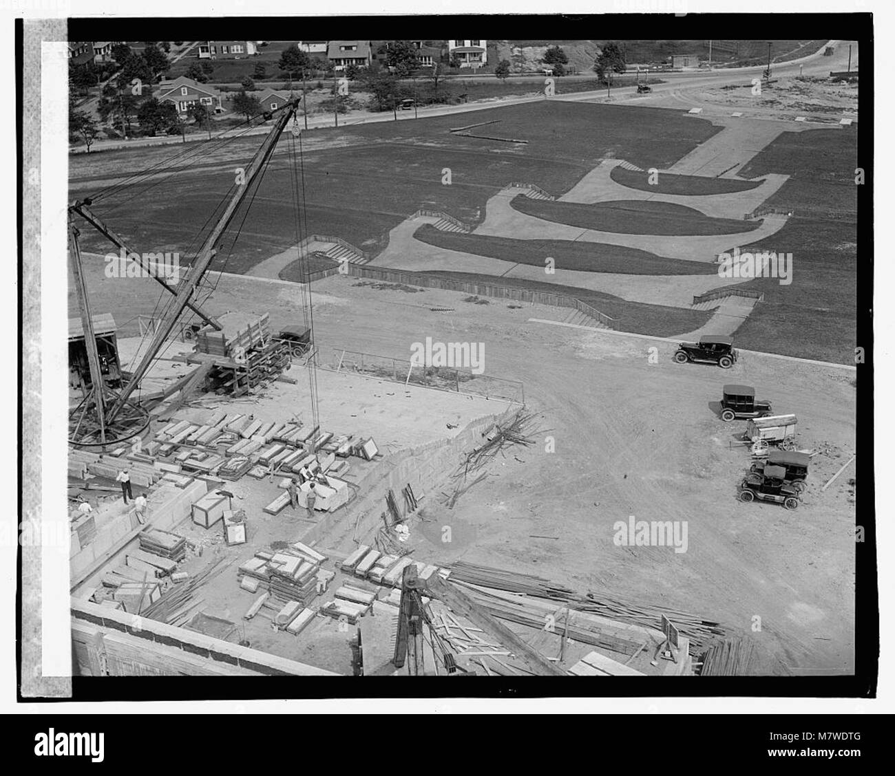 The George Washington Memorial, a monumental structure dedicated to the ...