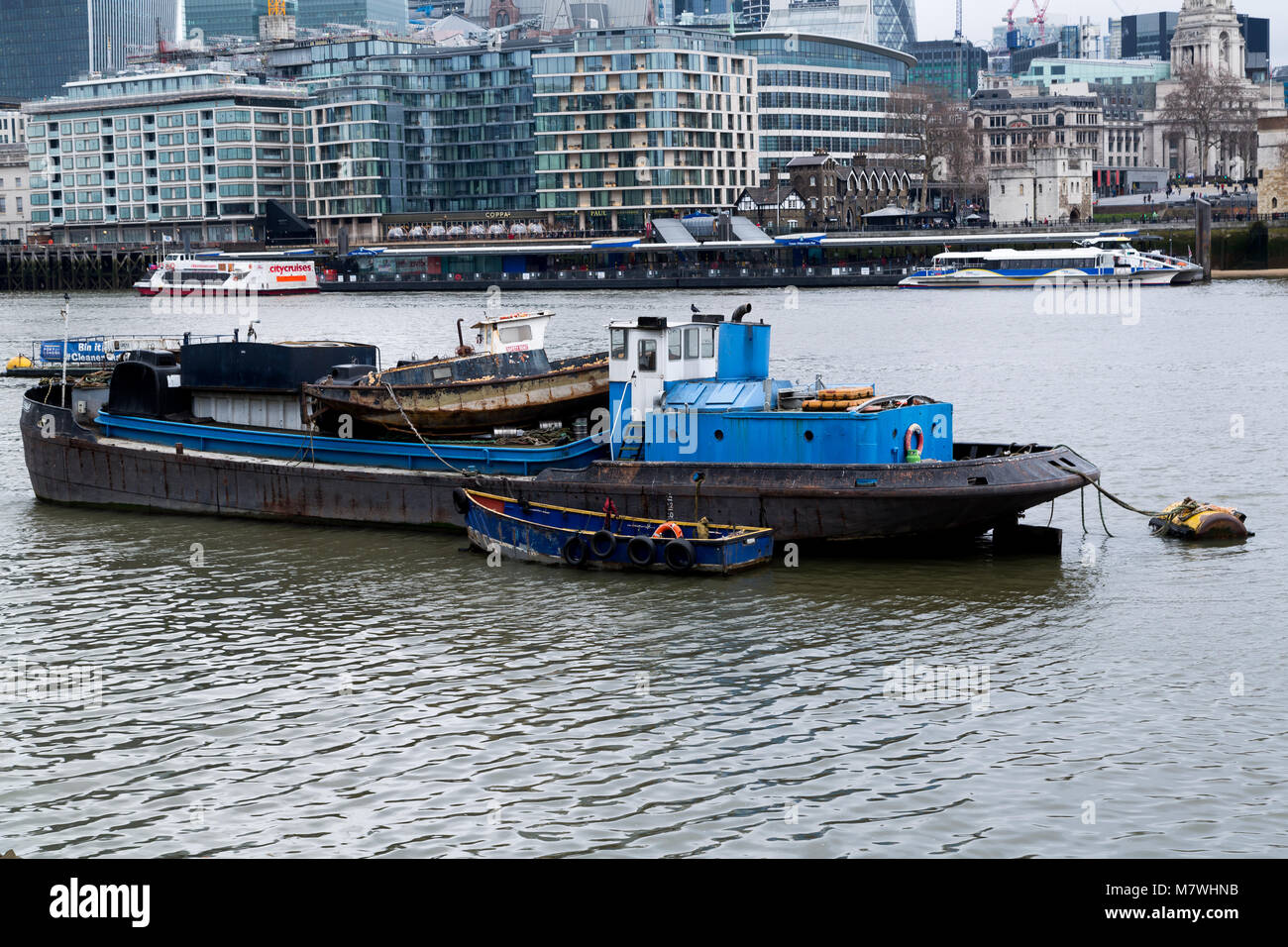 Grange tower bridge hi-res stock photography and images - Alamy