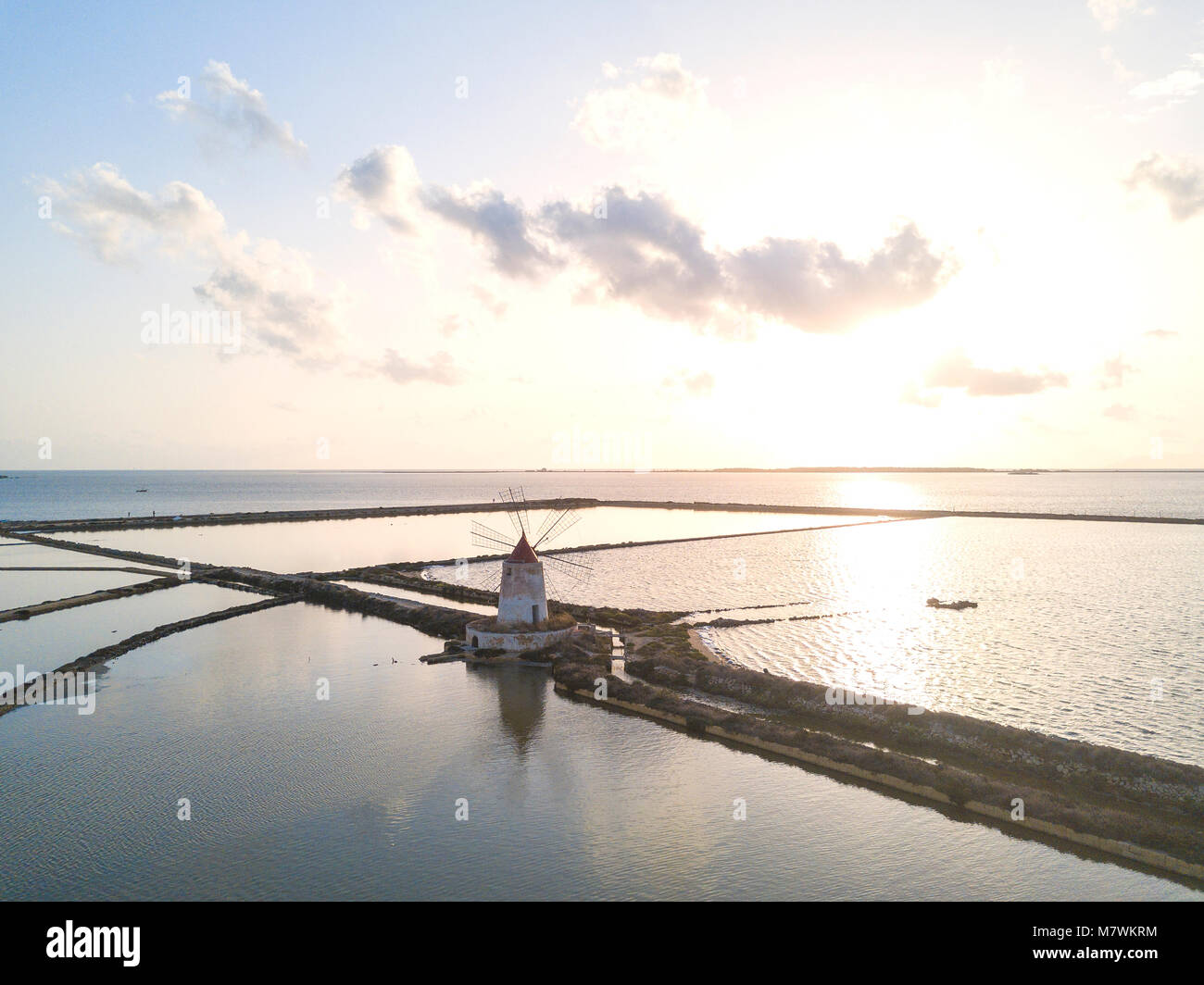 Sicily saltworks windmill hi-res stock photography and images - Alamy