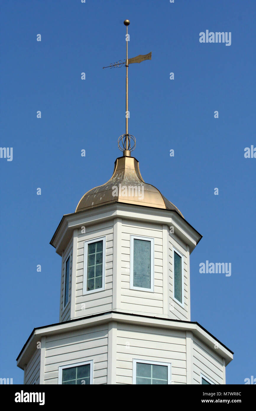Weather Wind Vane Arrow Points High Resolution Stock Photography and ...