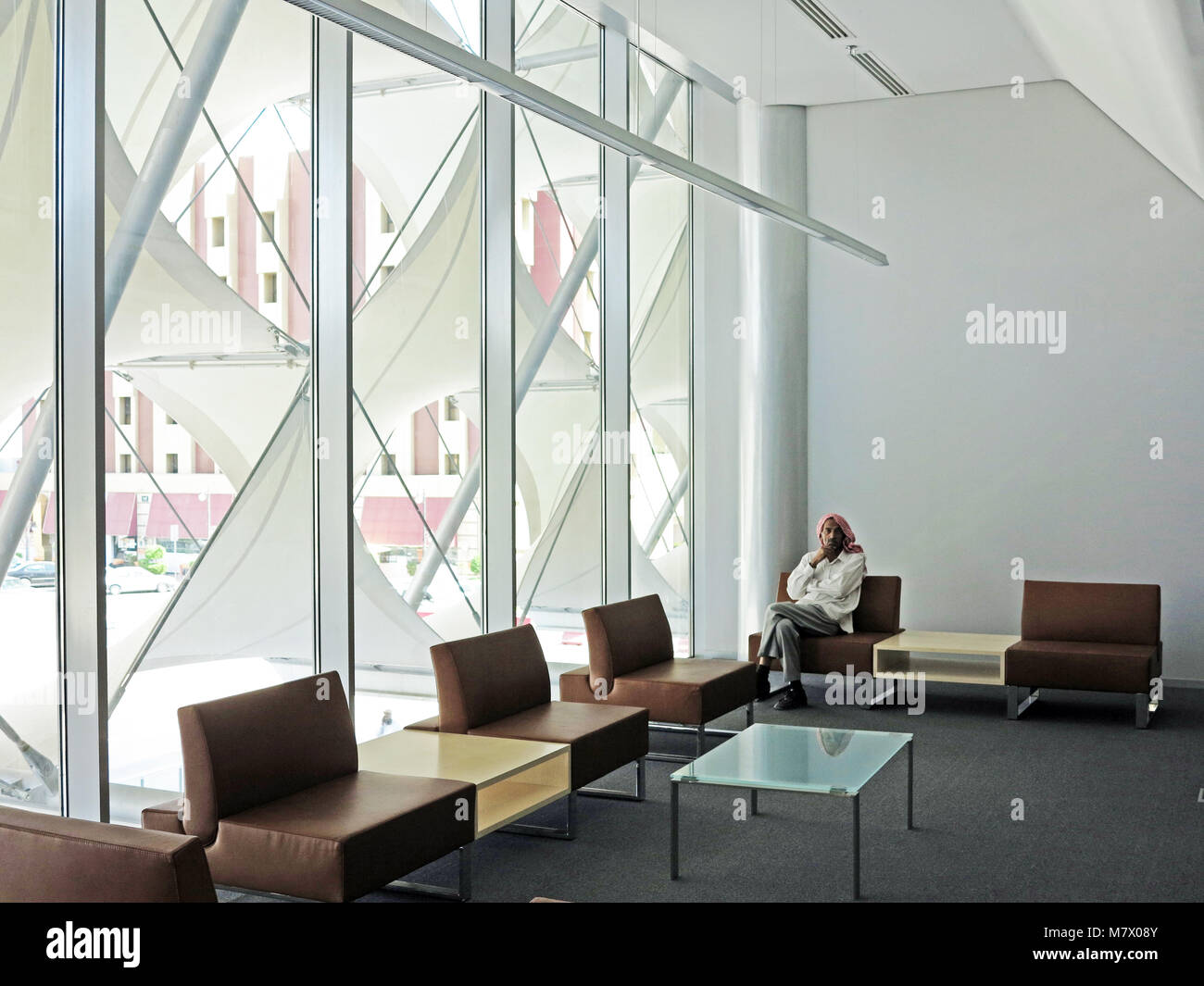 King fahad national library in riyadh High Resolution Stock Photography ...