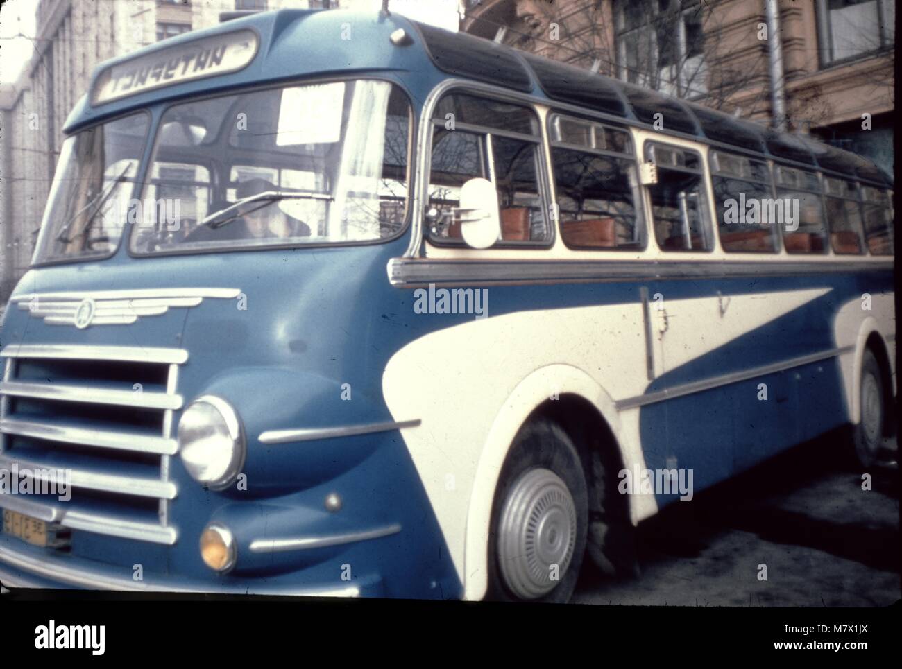 Motor bus 1900s hi-res stock photography and images - Alamy