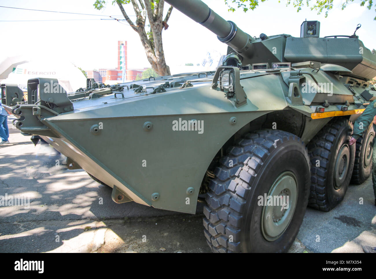 Italian army modern hi-res stock photography and images - Alamy
