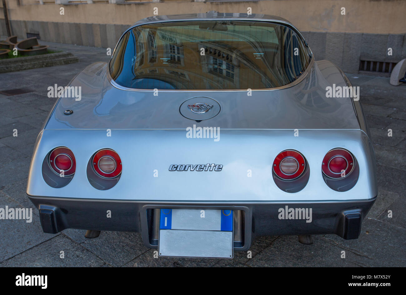 Grey chevrolet corvette hi-res stock photography and images - Alamy