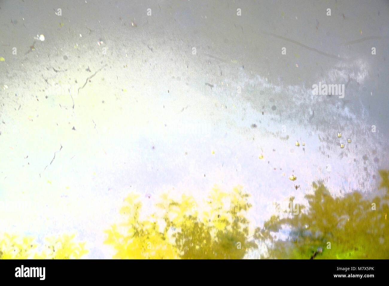 Chemtrail sprayed across the sky cause of rain water pollution ...