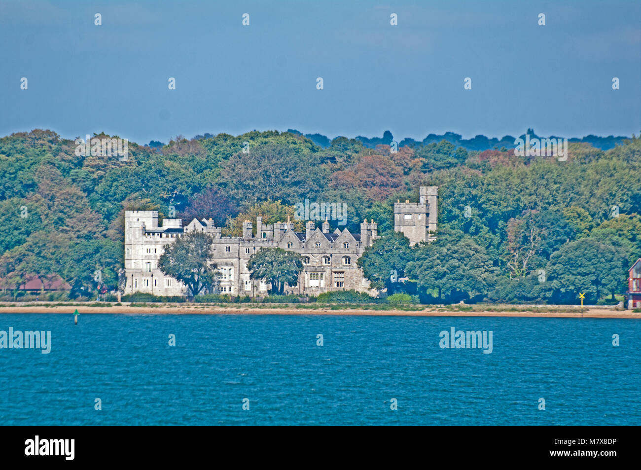 Netley and southampton water hi-res stock photography and images - Alamy