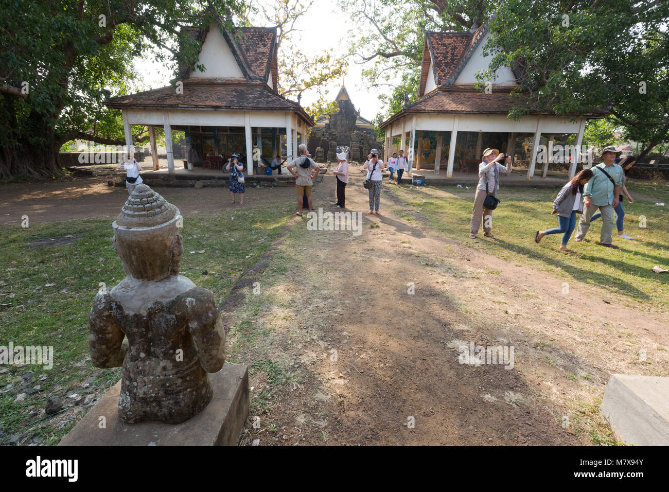 Wat nakor hi-res stock photography and images - Alamy