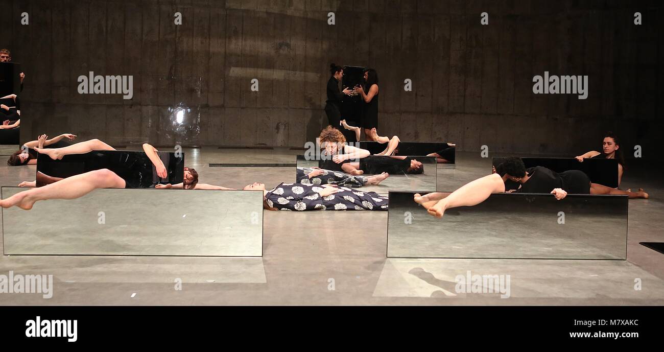 BMW TATE LIVE EXHIBITION 2018 Stock Photo - Alamy