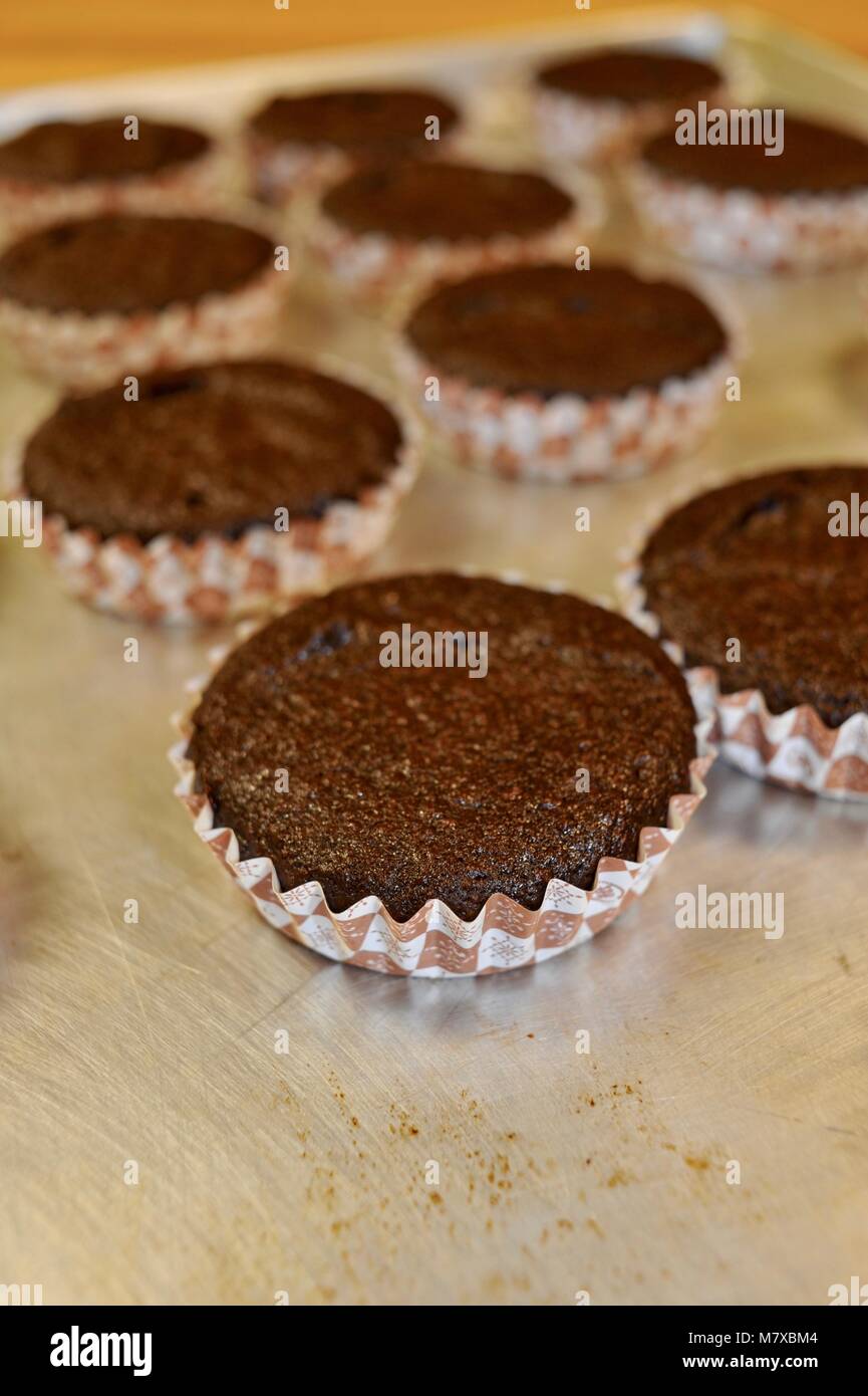 Commercial bakery hi-res stock photography and images - Alamy