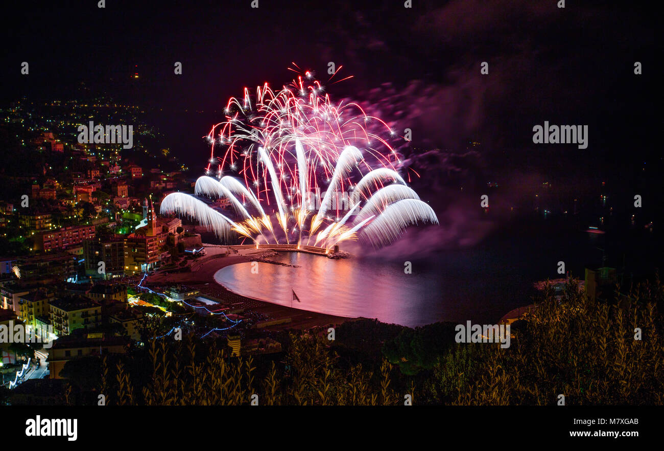 Beautiful and pyrotechnic fireworks in Recco, Italy / Fireworks in ...