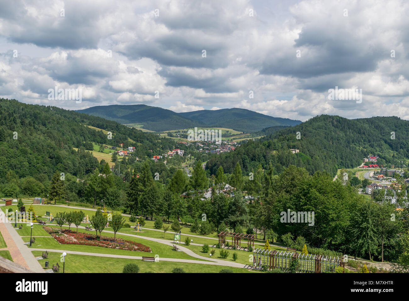 Garden tower hi-res stock photography and images - Alamy