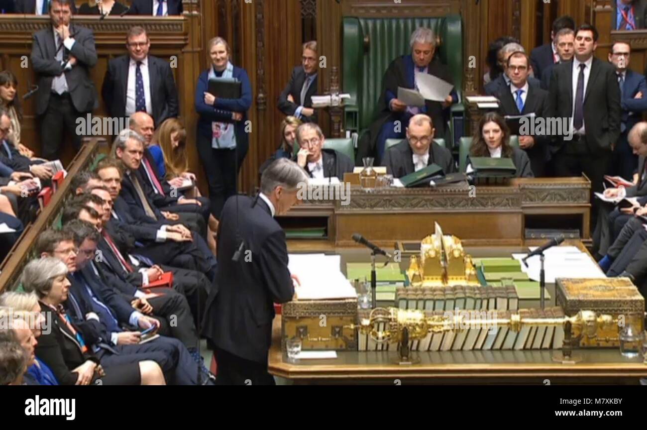 Members front bench listen hi-res stock photography and images - Alamy