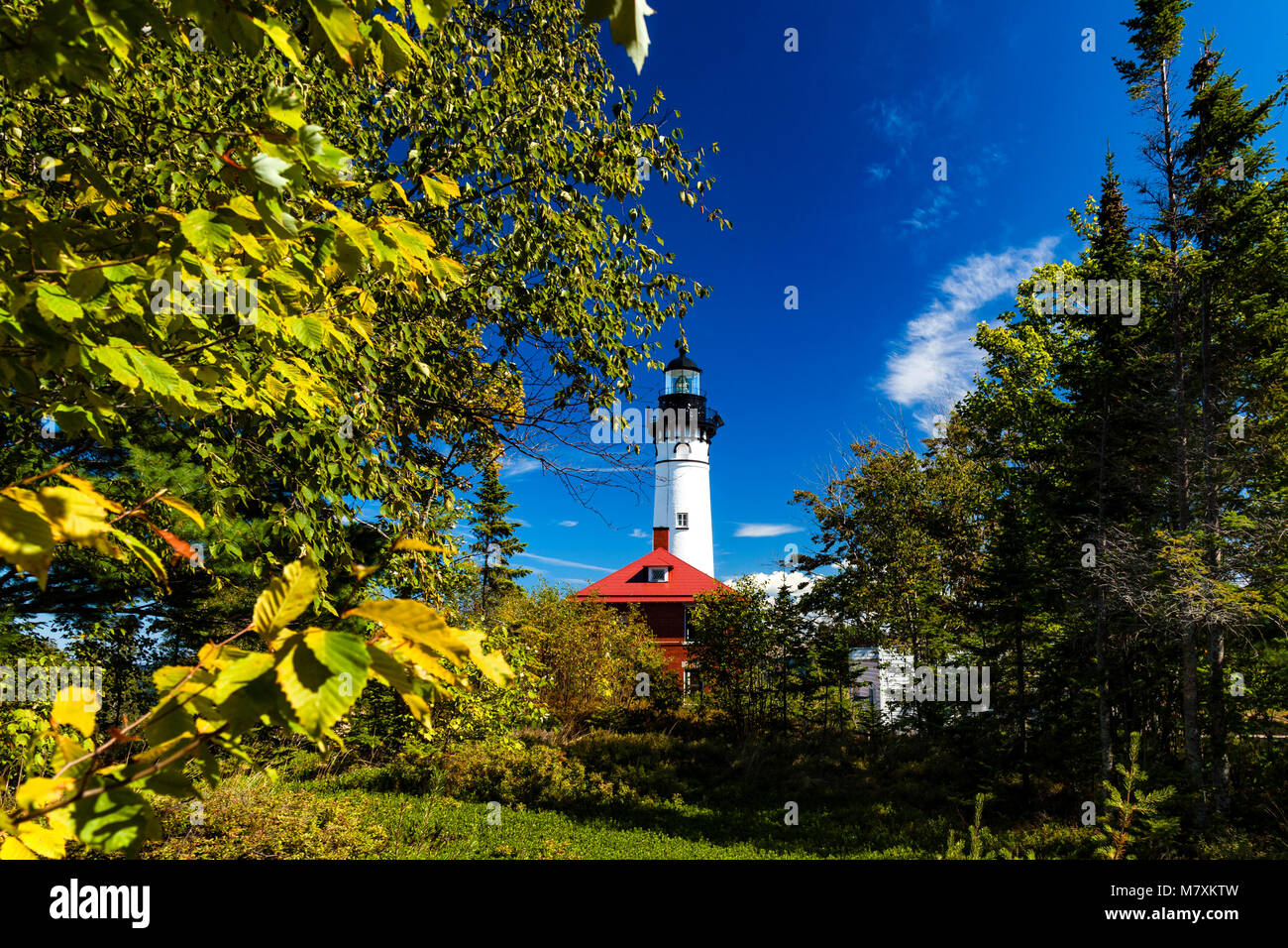 Pictured rocks lakeshore national park hi-res stock photography and ...