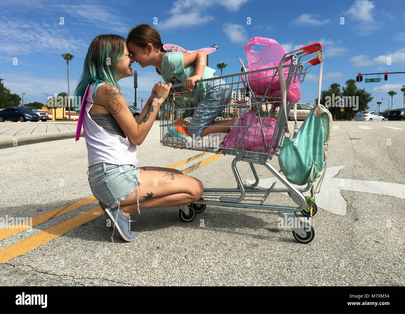 THE FLORIDA PROJECT, from left: Bria Vinaite, Brooklynn Prince, 2017 ...