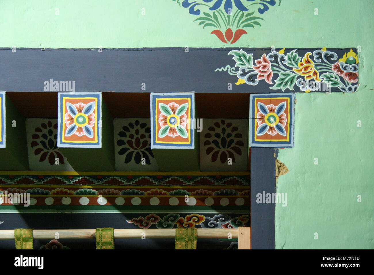 Bhutanese pattern hi-res stock photography and images - Alamy