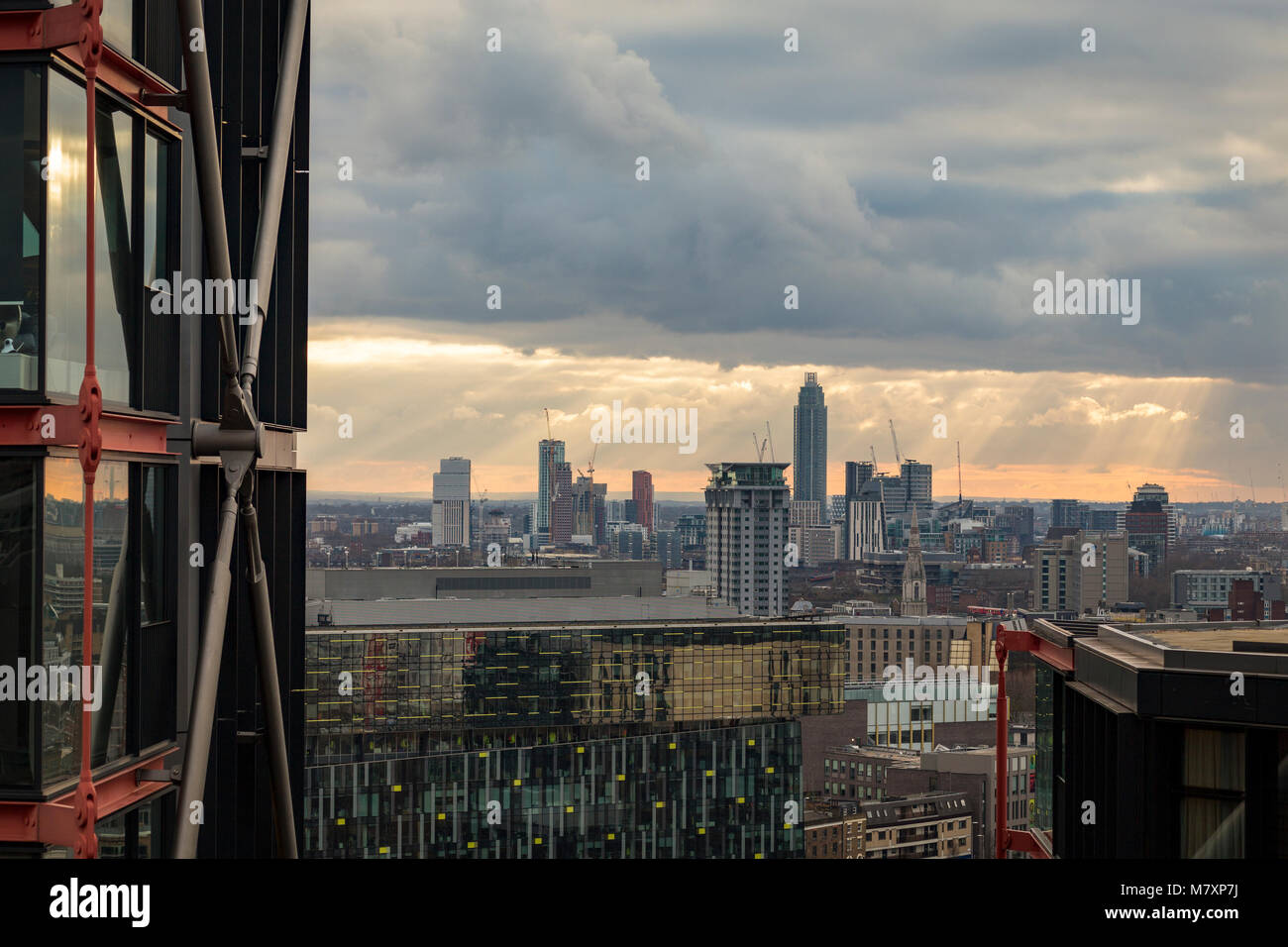 LONDON, UK – JAN 2018: View from Tate modern viewing platform towards ...