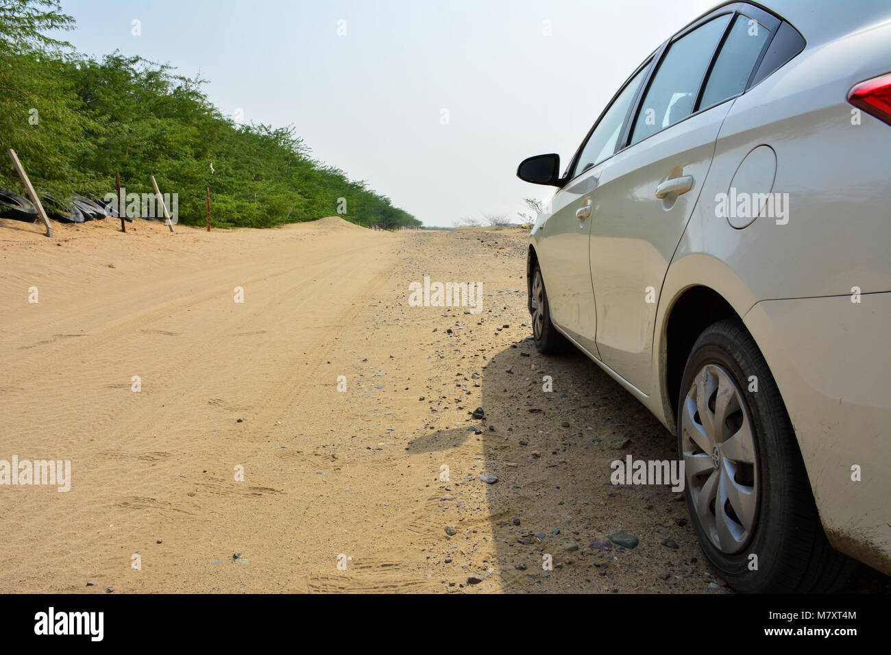 Saudi desert scene hi-res stock photography and images - Alamy