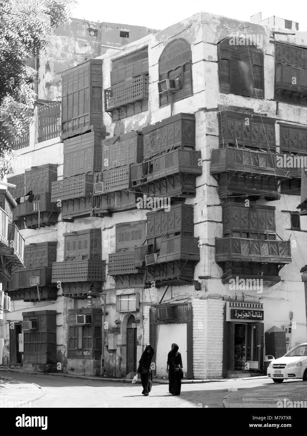 Mashrabiya windows Black and White Stock Photos & Images - Alamy