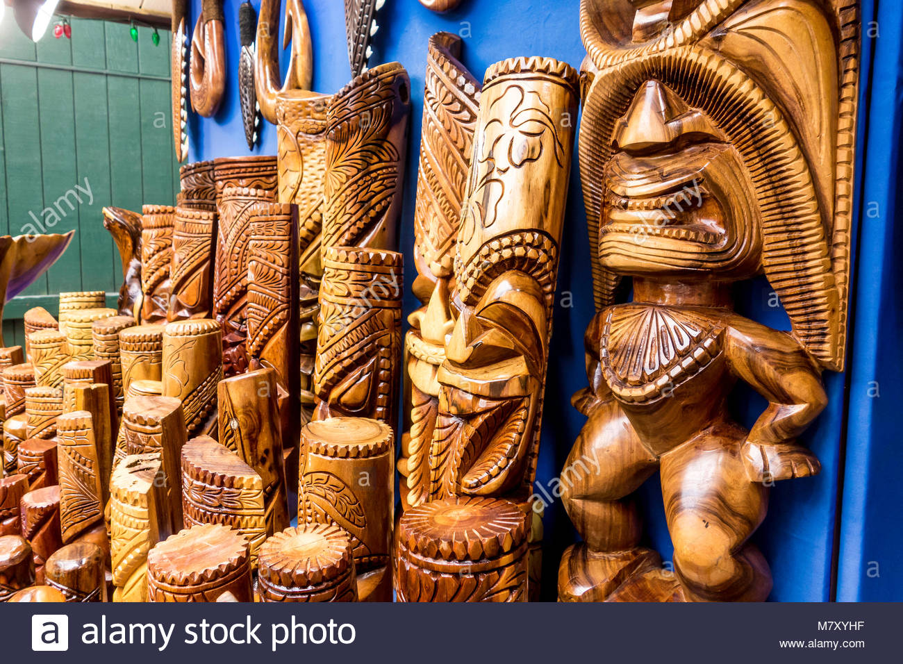 Tiki Statues High Resolution Stock Photography and Images - Alamy