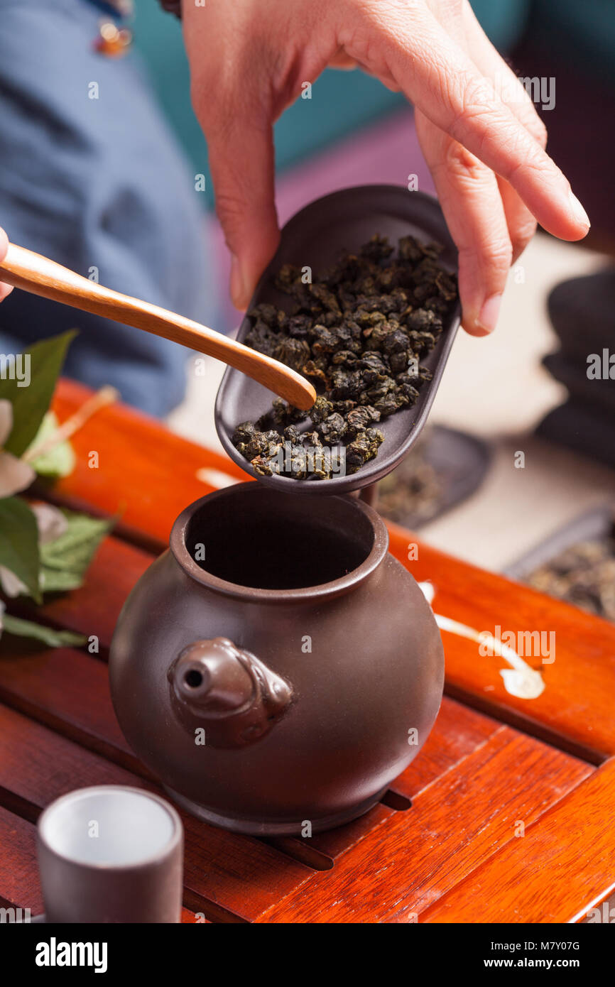 Chinese tea ceremony Stock Photo - Alamy