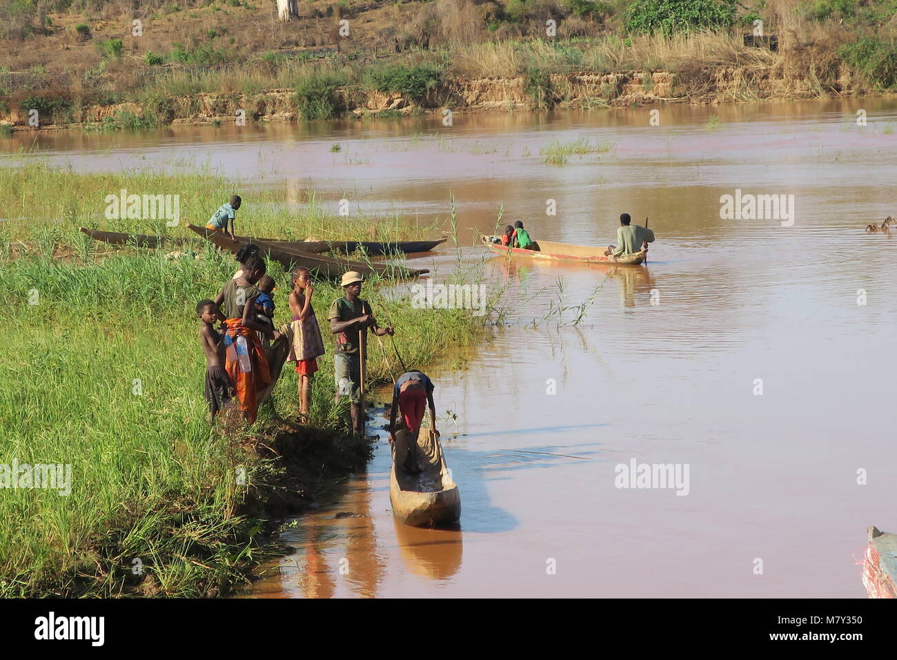 Pirogue, dugout, canoe on Tsiribihina river, Madagascar Stock Photo - Alamy