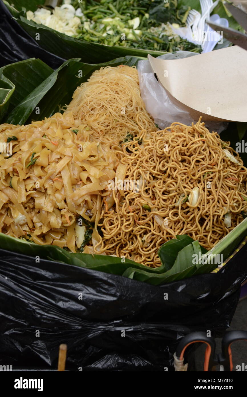 Jakarta street food hi-res stock photography and images - Alamy
