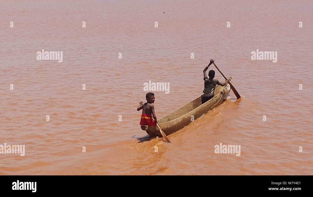 Pirogue, dugout, canoe on Tsiribihina river, Madagascar Stock Photo - Alamy