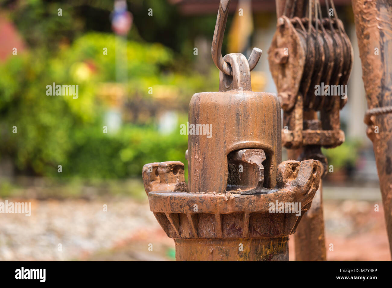 Pillar construction soil hi-res stock photography and images - Alamy