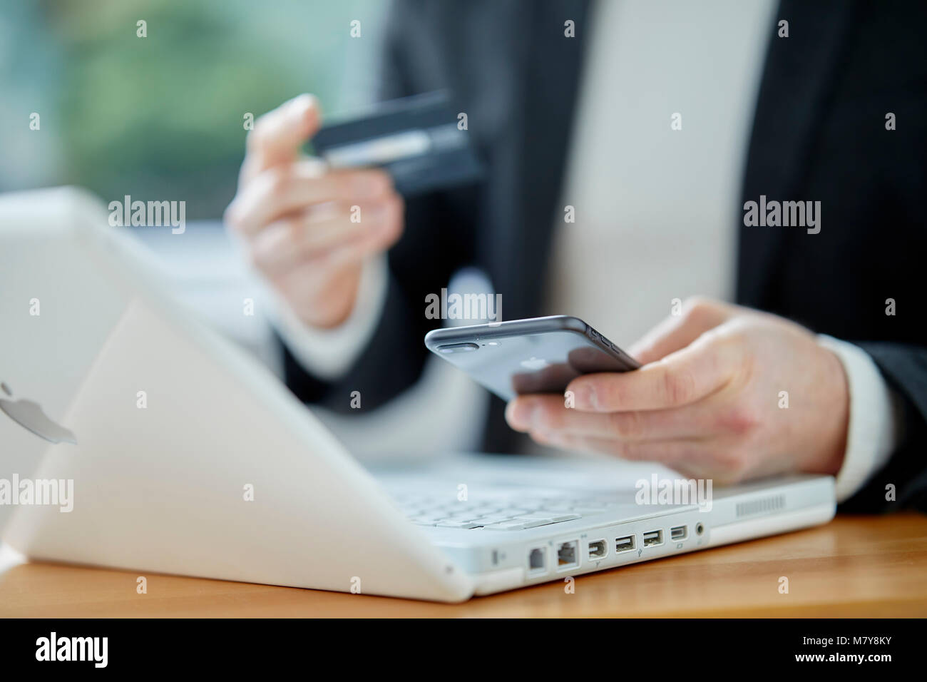 Credit card finance man hi-res stock photography and images - Alamy