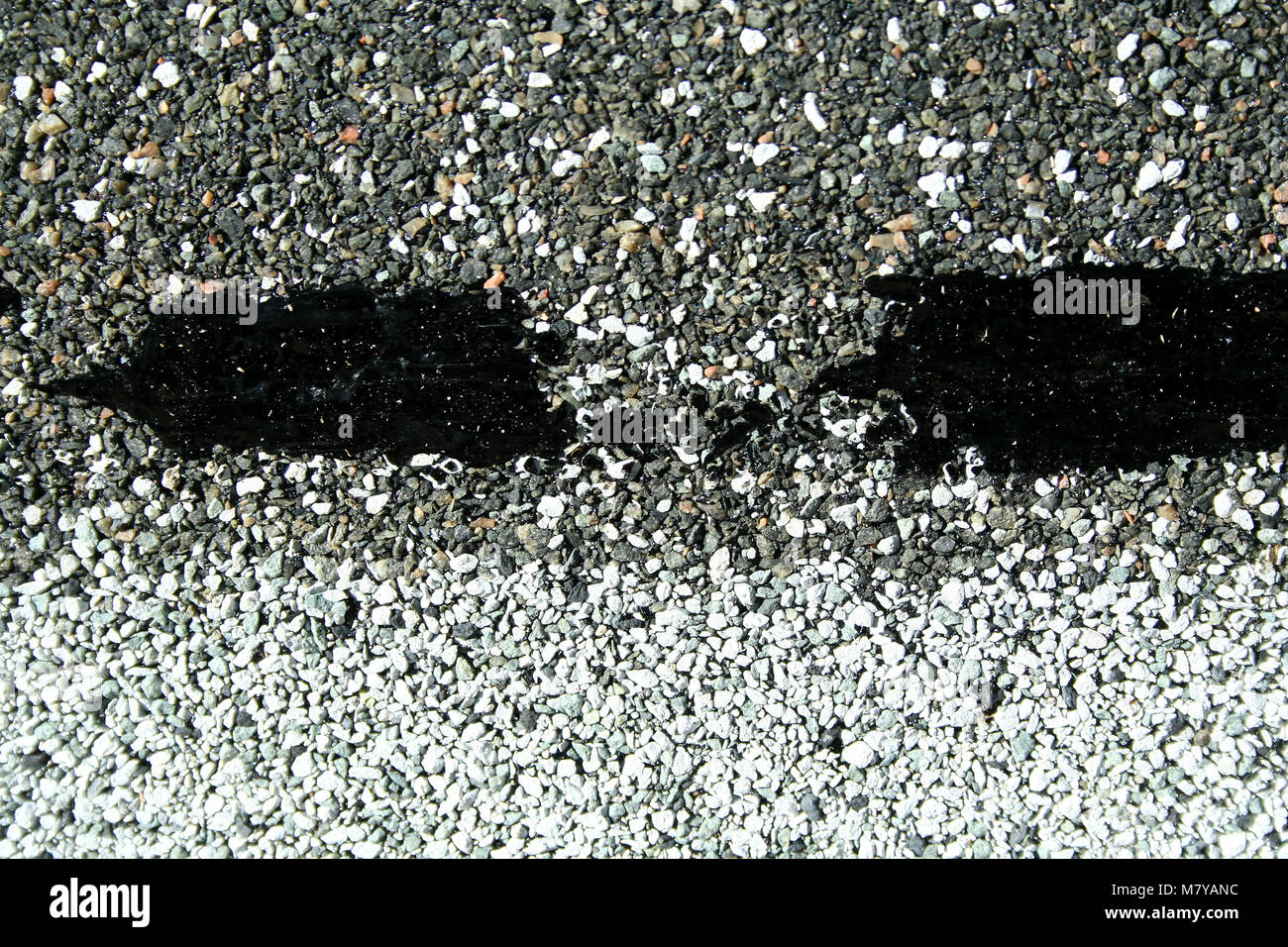 Asphalt roofing starter shingle background Stock Photo - Alamy