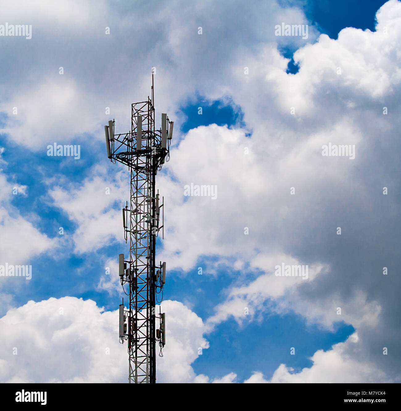 Mast signal hi-res stock photography and images - Alamy