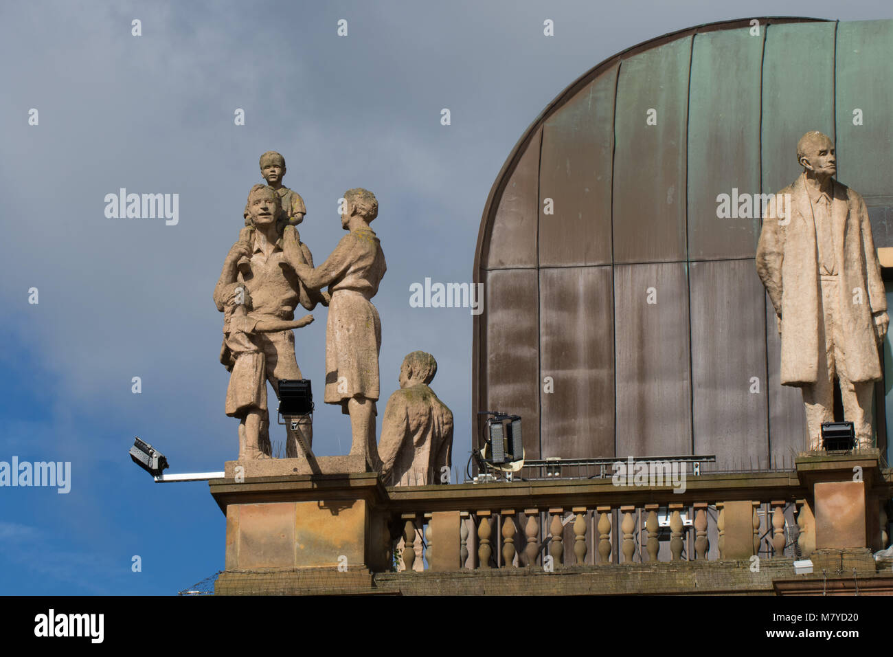 Roof statues at the Victoria Shopping Centre,Harrogate,North Yorkshire ...