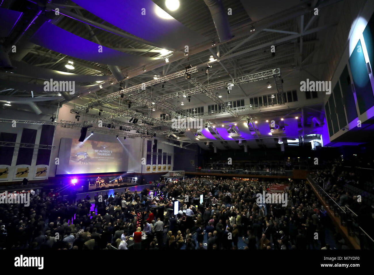 The Wickermen performing in The Centaur after the final race of ...