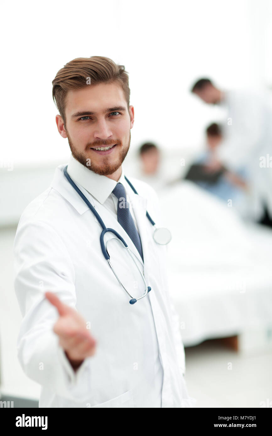 portrait of a smiling doctor Stock Photo - Alamy