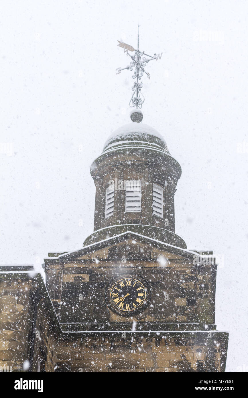 Snow fall in yorkshire, beast from the east Stock Photo - Alamy