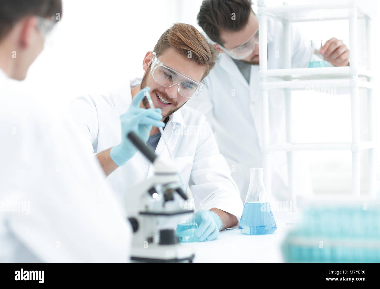 background image science team in the lab Stock Photo - Alamy