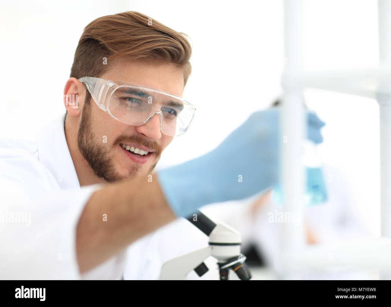 closeup.a scientist doing experiments in the laboratory Stock Photo - Alamy