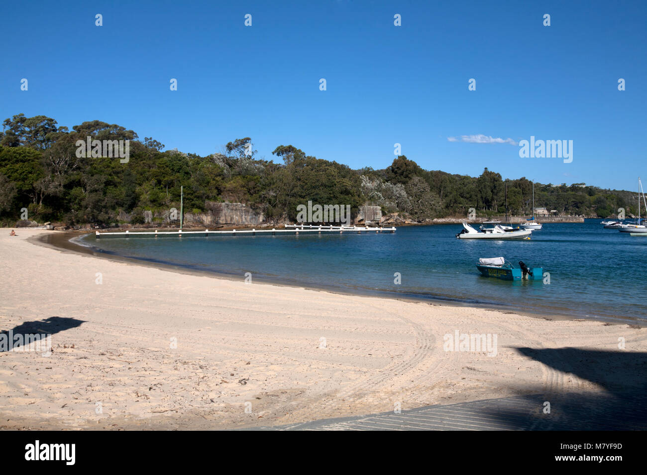 Little manly cove hi-res stock photography and images - Alamy
