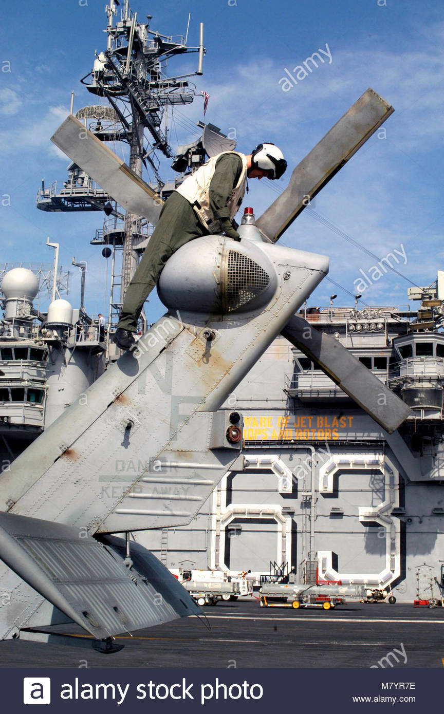 Kitty Hawk Class High Resolution Stock Photography and Images - Alamy