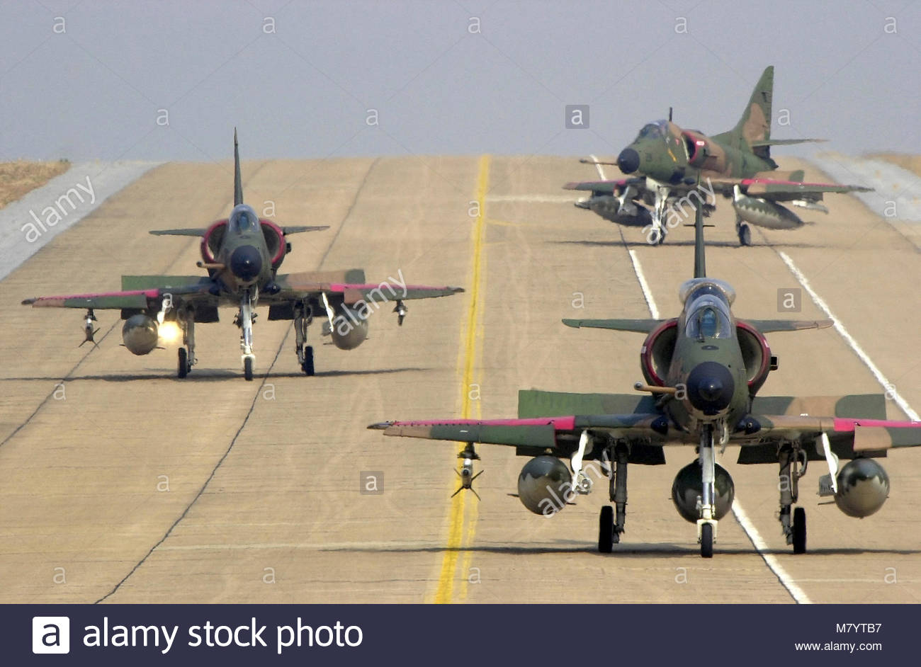 Mcdonnell Douglas Skyhawk High Resolution Stock Photography and Images ...