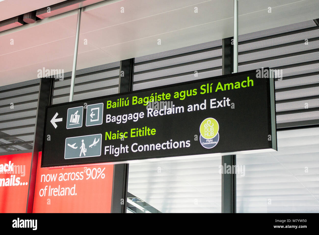 Bilingual signs in Irish and English at Dublin Airport (Aerfort Bhaile ...