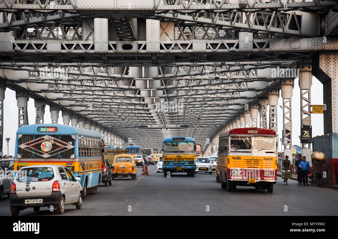 Car bridge 1943 hi-res stock photography and images - Alamy