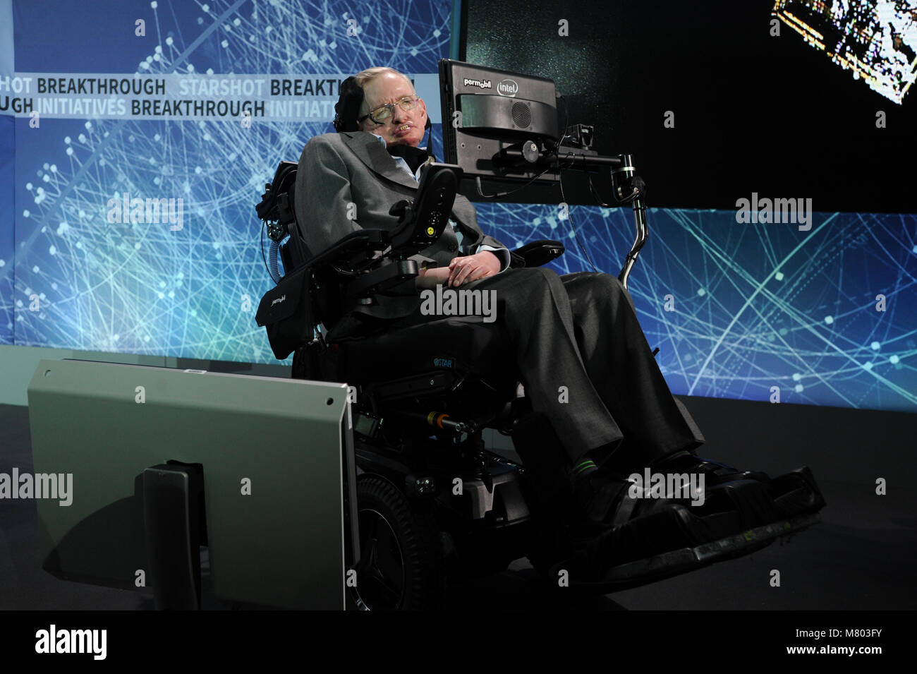 FILE: 14th Mar, 2018. Stephen Hawking 1942-2018. Photo taken: New York ...